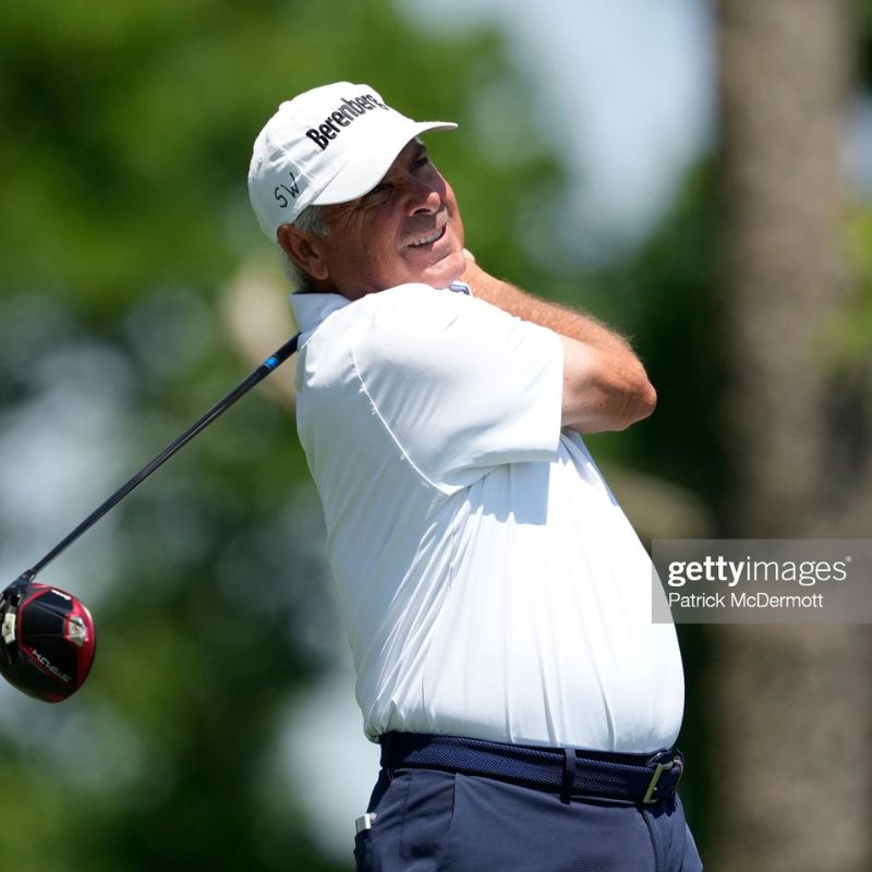 Fred Couples: A Golfing Legend with Timeless Charisma – Carver Golf